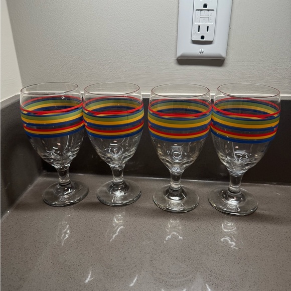 Libbey | Kitchen | Libbey Set Of 4 Glass Wine Goblets Fiesta Fiestaware ...
